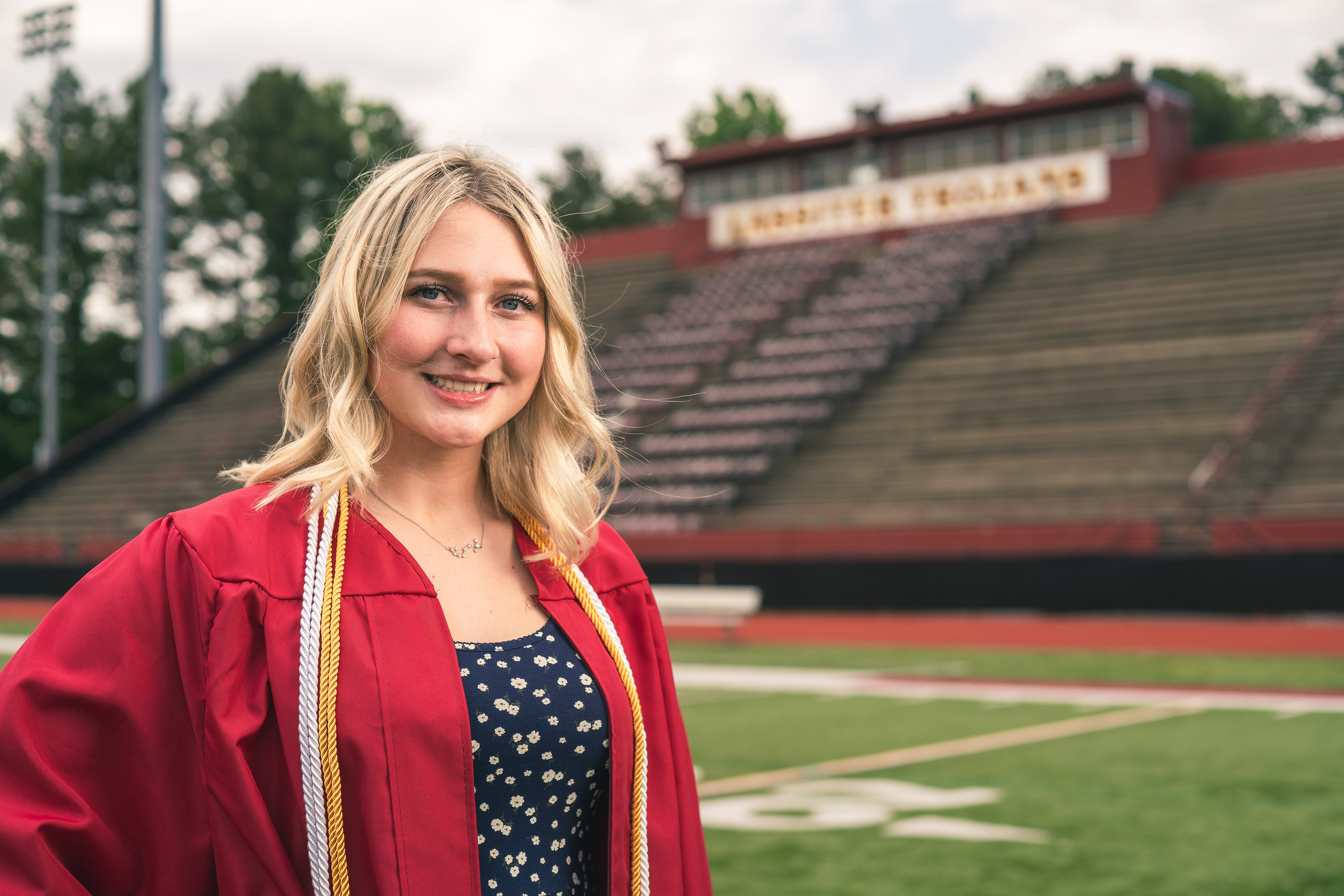 Ellimis Photography - Devin Wagner Grad