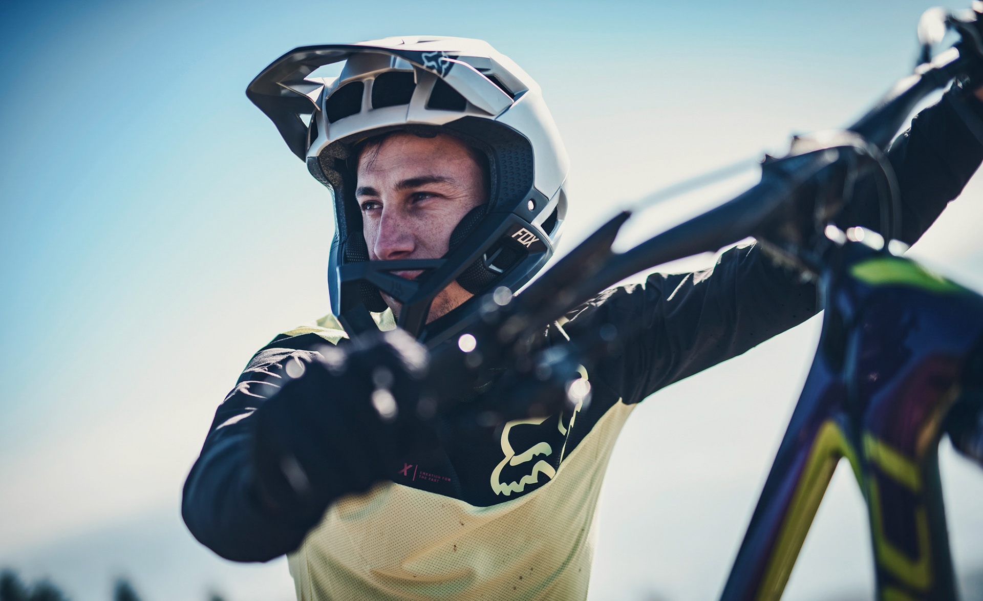 sebas romero - Mr Damien x Fox / Photo