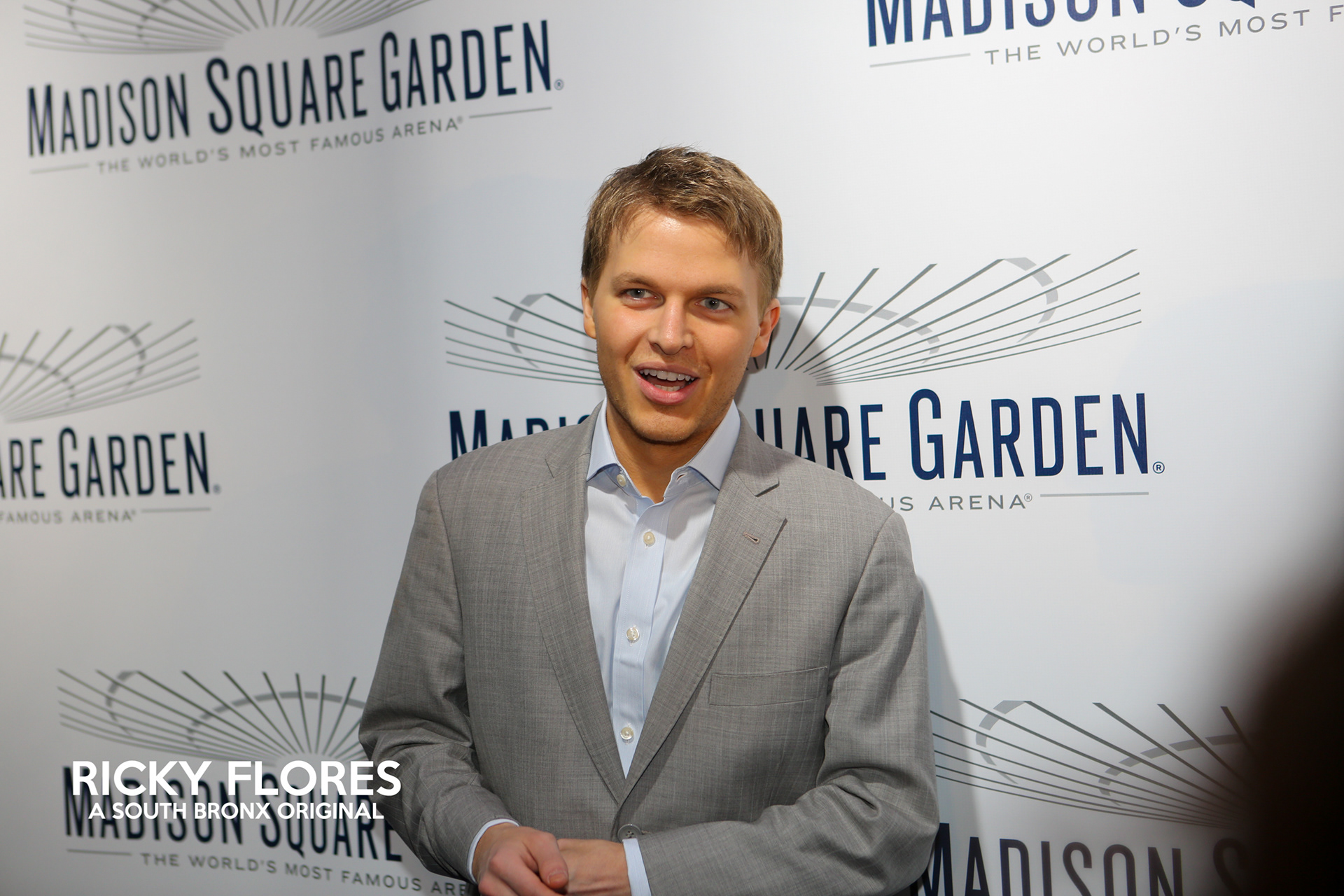 Ricky Flores - Personalities