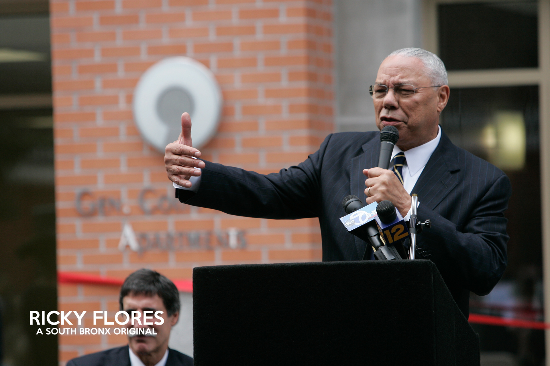 Ricky Flores - Personalities