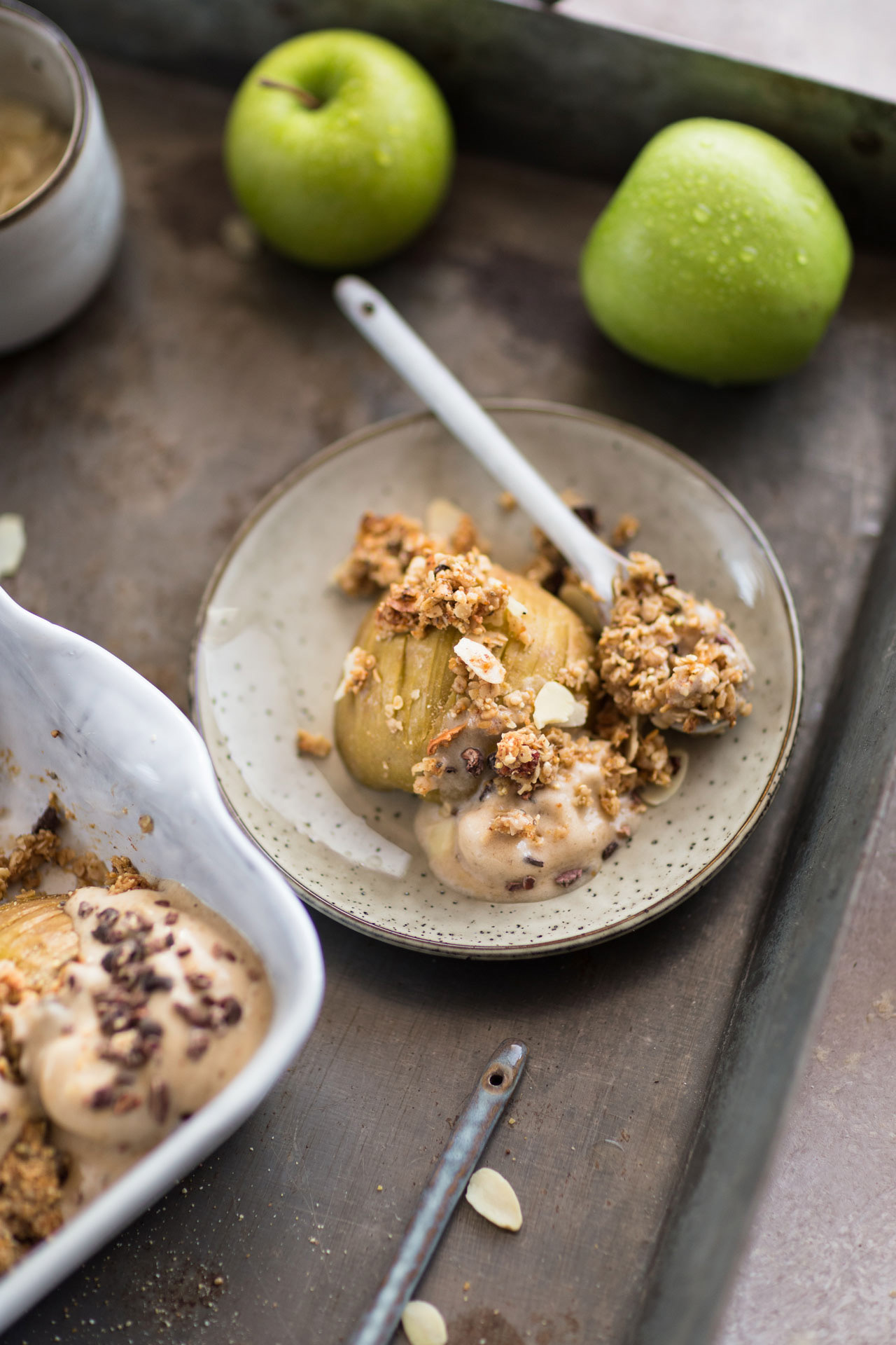 Lenaliciously - gebackener Apfel Crumble