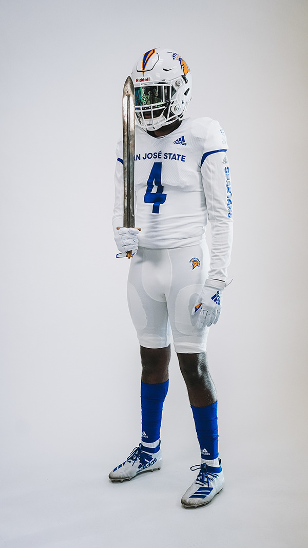 justin truong - San Jose State FB Uniform Shoot vs Arkansas 2019