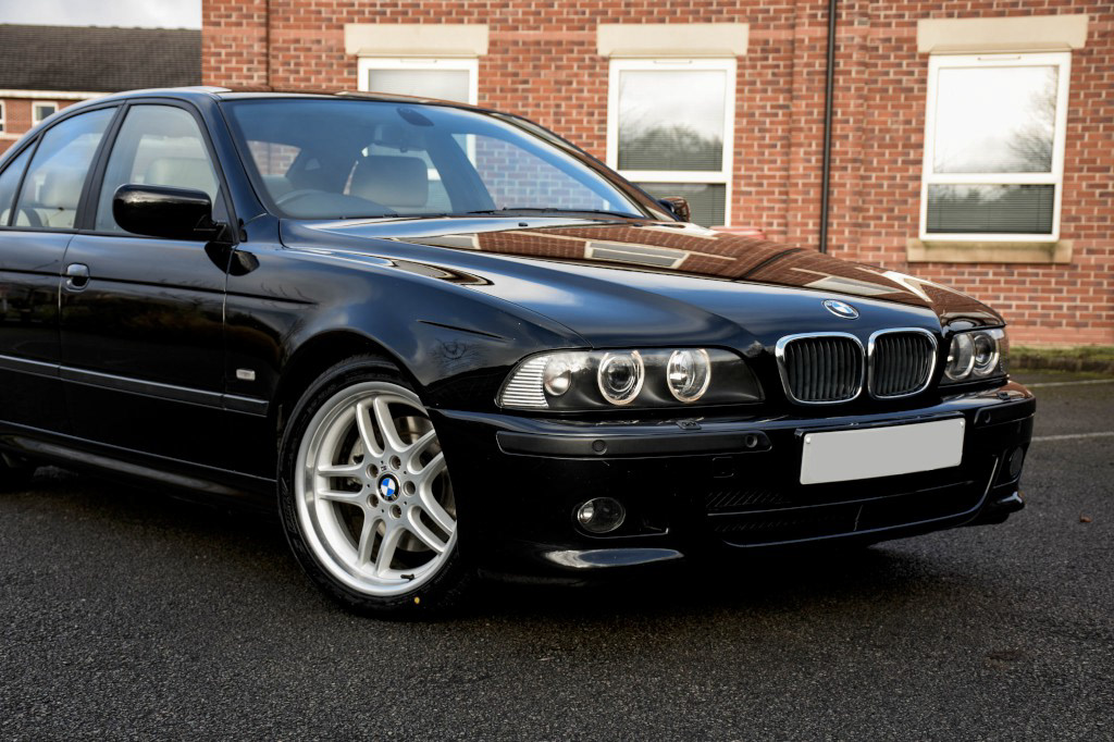 Jet One Gallery - BMW E39 530i Sport Champagne Edition II